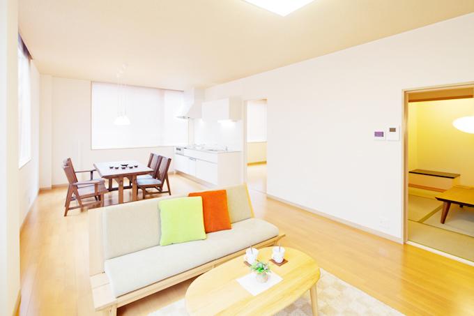 1F 事務所 玄関 内部-fevecasa(フェブカーサ)